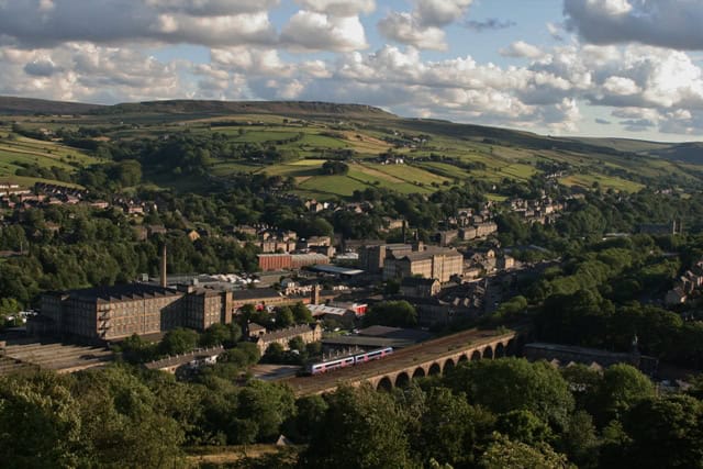 Free University of Slawit | the CULTURE VULTURE